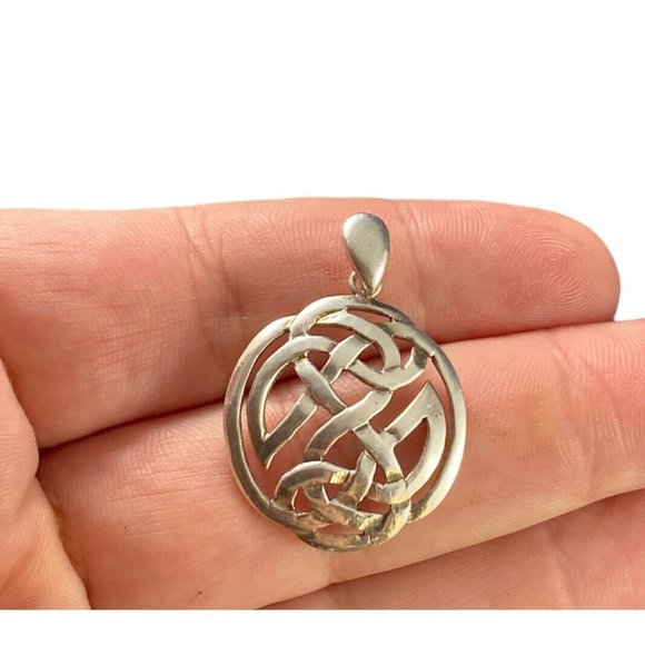 Kit Heath | Jewelry | Kit Heath Sterling Silver Celtic Knot Pendant ...